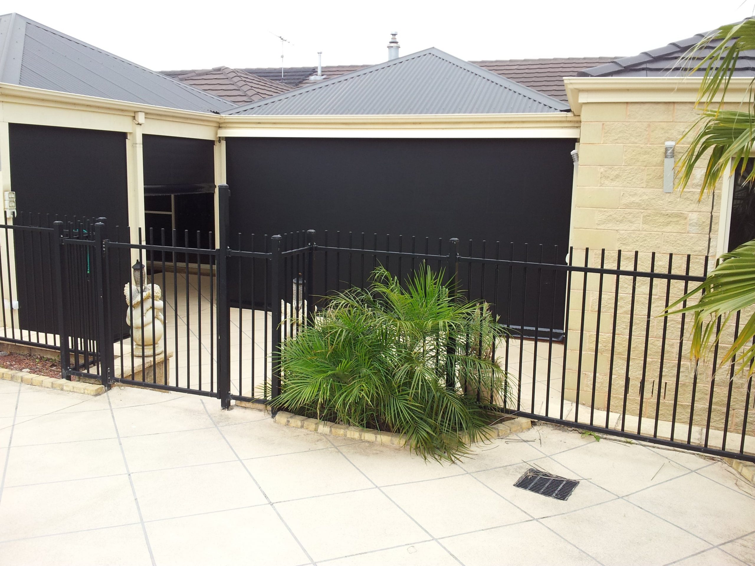 Ziptrak Blinds Melbourne | Zip Screen Melbourne